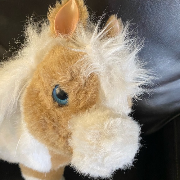 Tiger Electronics | Toys | Furreal Horse Vintage Animated Plush Pony ...